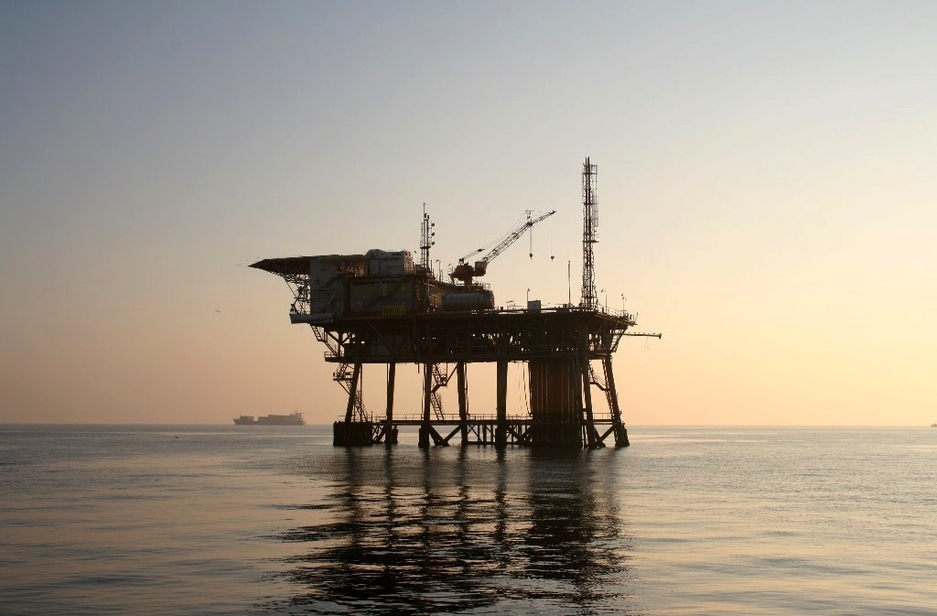 Introduction to Oil & Gas Offshore Drilling | Indelac Controls, Inc.